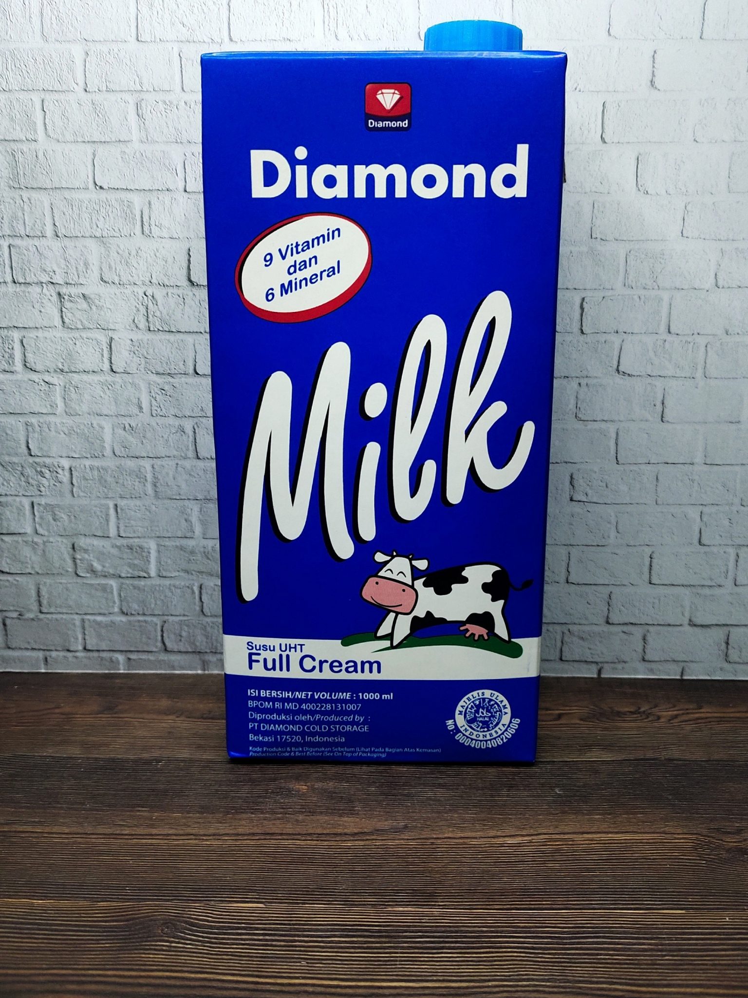 DIAMOND MILK UHT FULL CREAM 1000ML – Asba Jaya Berkah